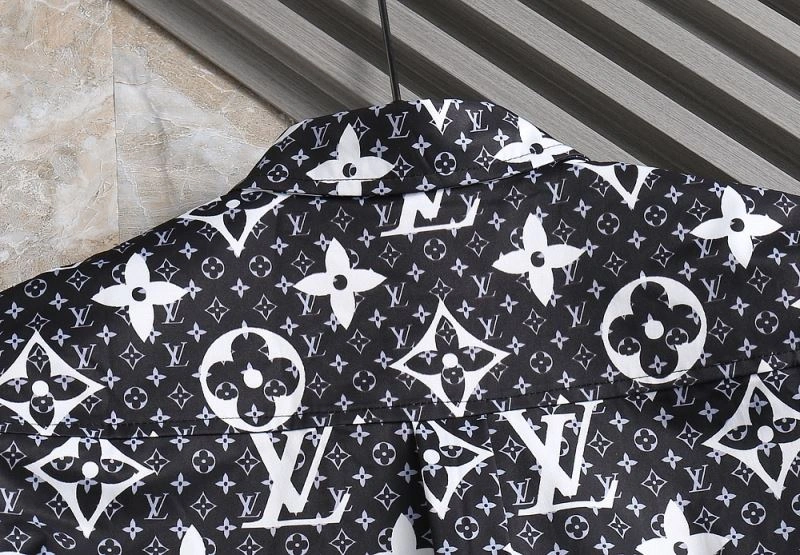Factory-made Louis Vuitton Shirts