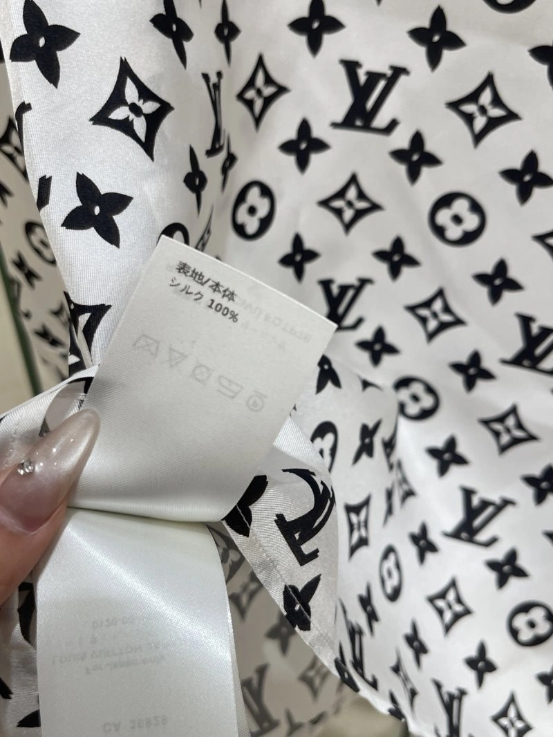 Genuine Louis Vuitton Shirts