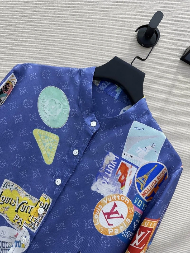Accurate model Louis Vuitton Shirts