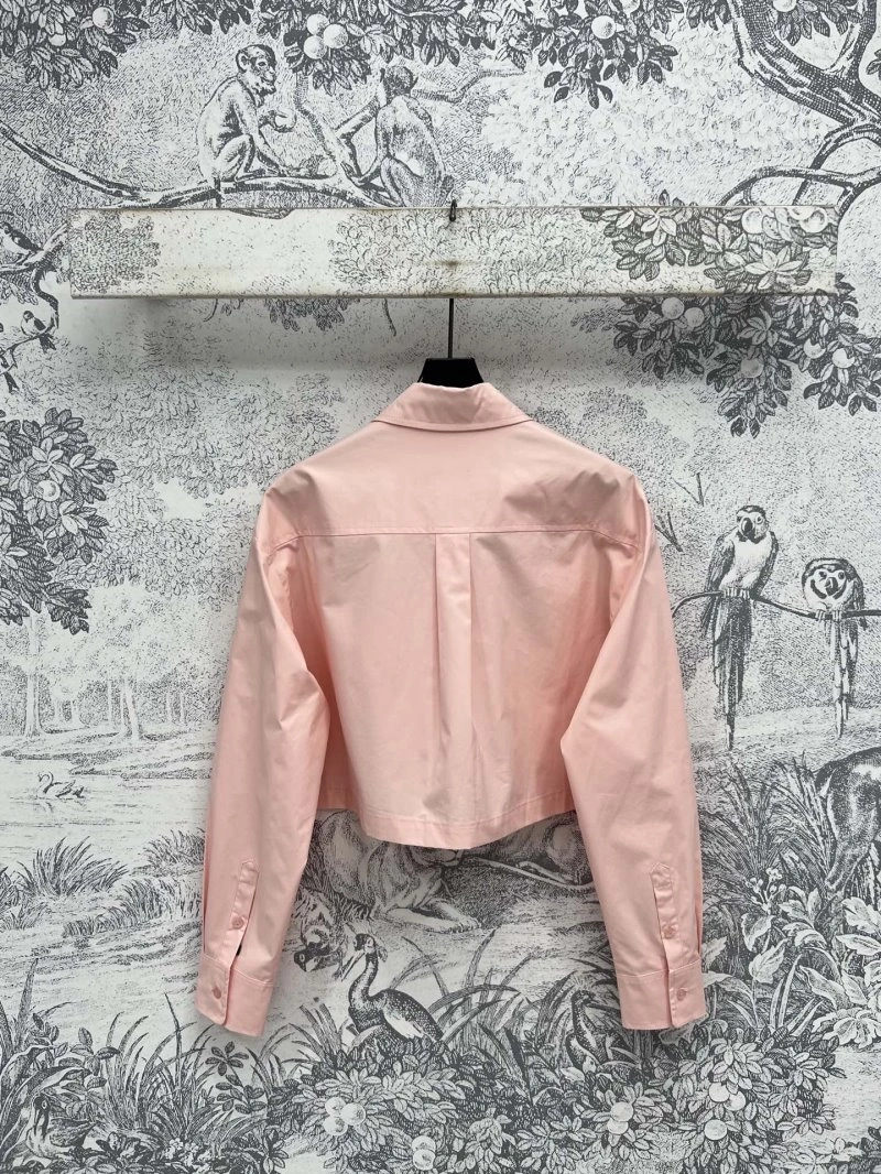 Indistinguishable Louis Vuitton Shirts