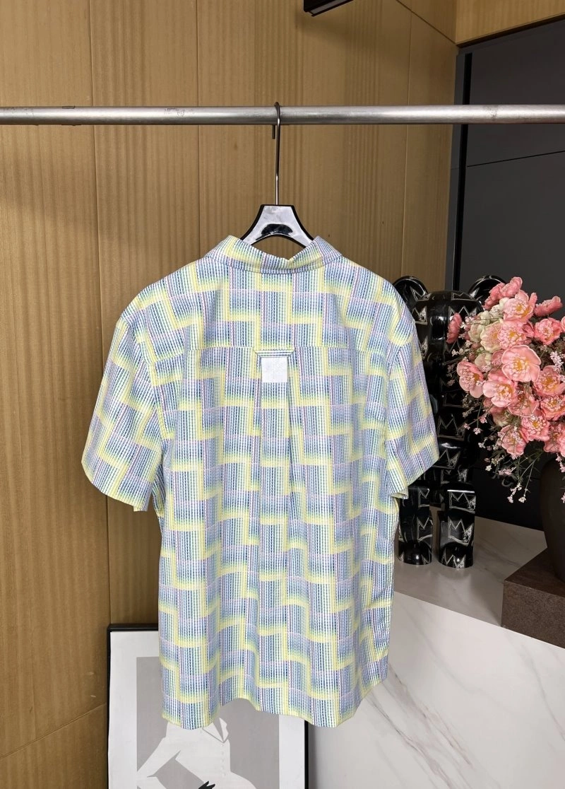 Value-priced Louis Vuitton Shirts