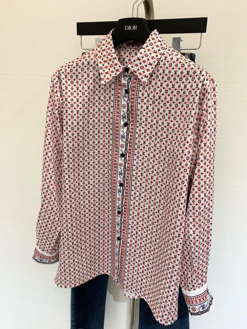Exact replica Louis Vuitton Shirts