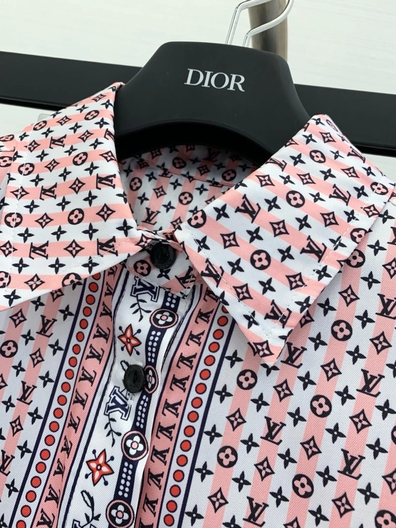 Exact replica Louis Vuitton Shirts