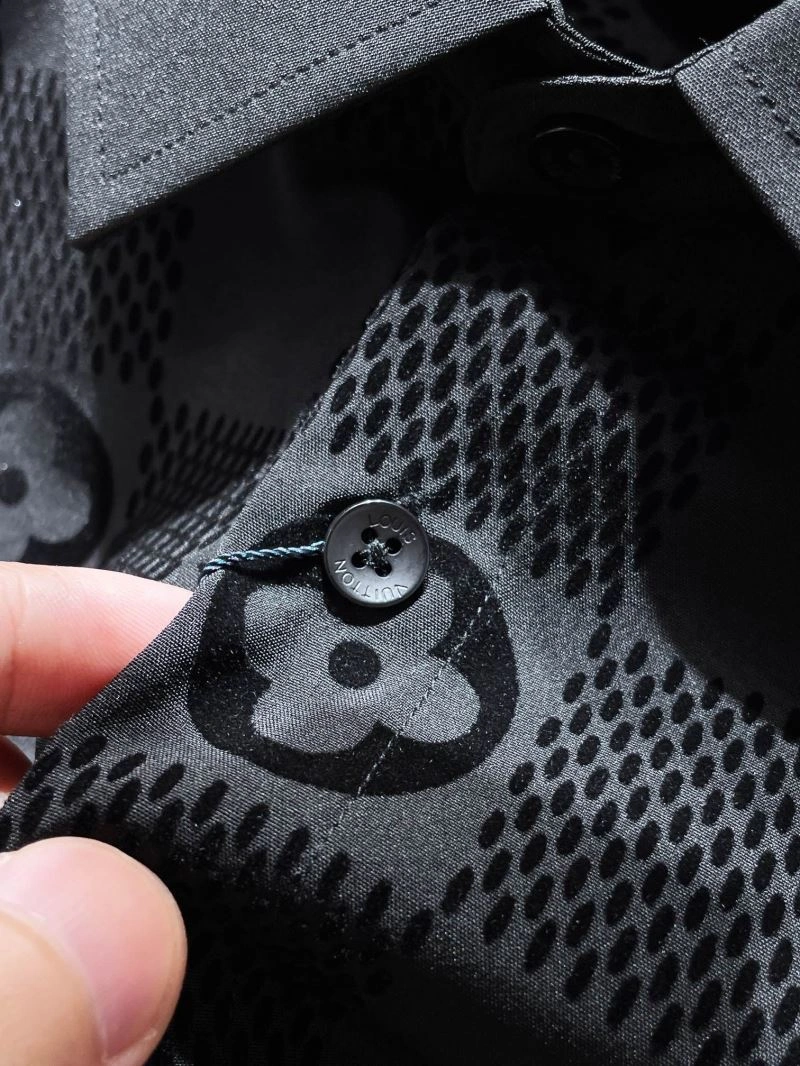 Precise copy Louis Vuitton Shirts