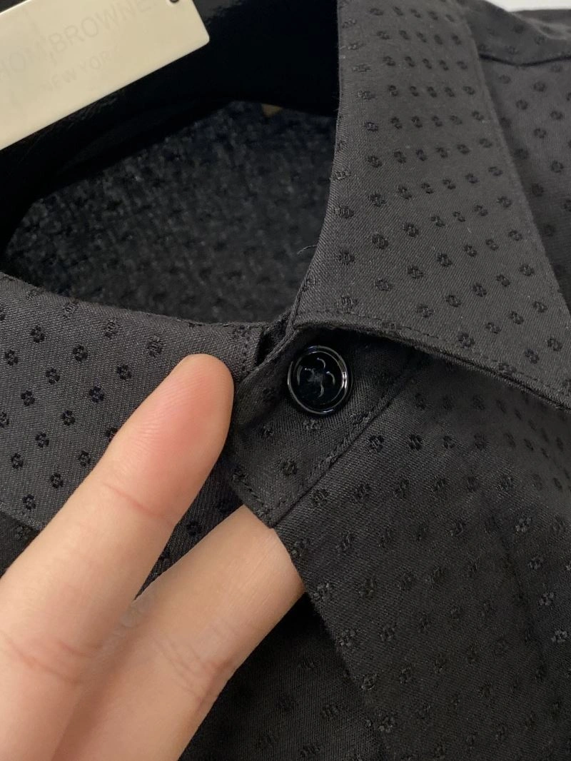 Indistinguishable Louis Vuitton Shirts