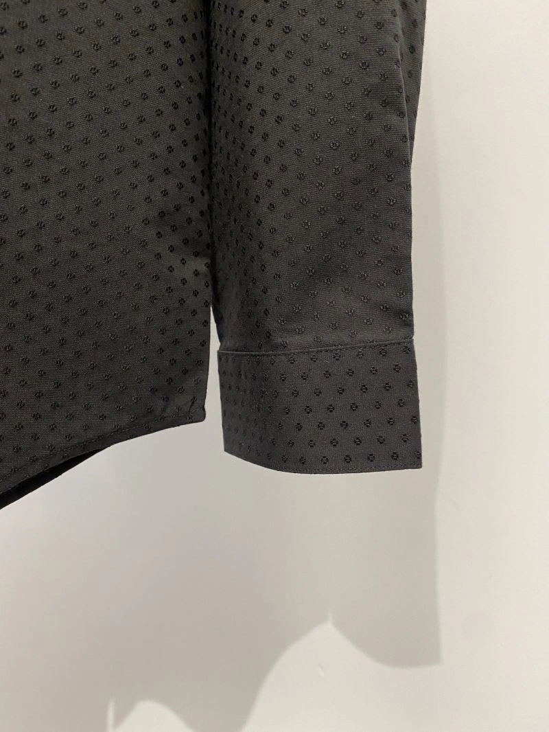 Indistinguishable Louis Vuitton Shirts