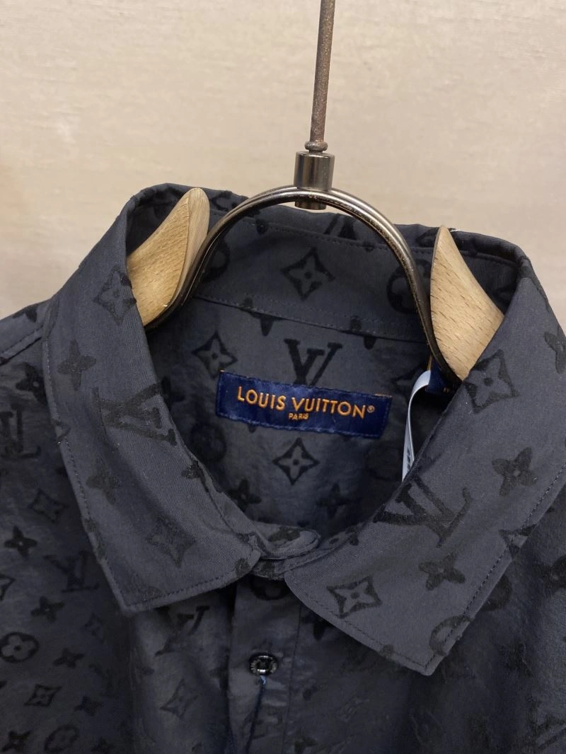 Brand-authenticated Louis Vuitton Shirts