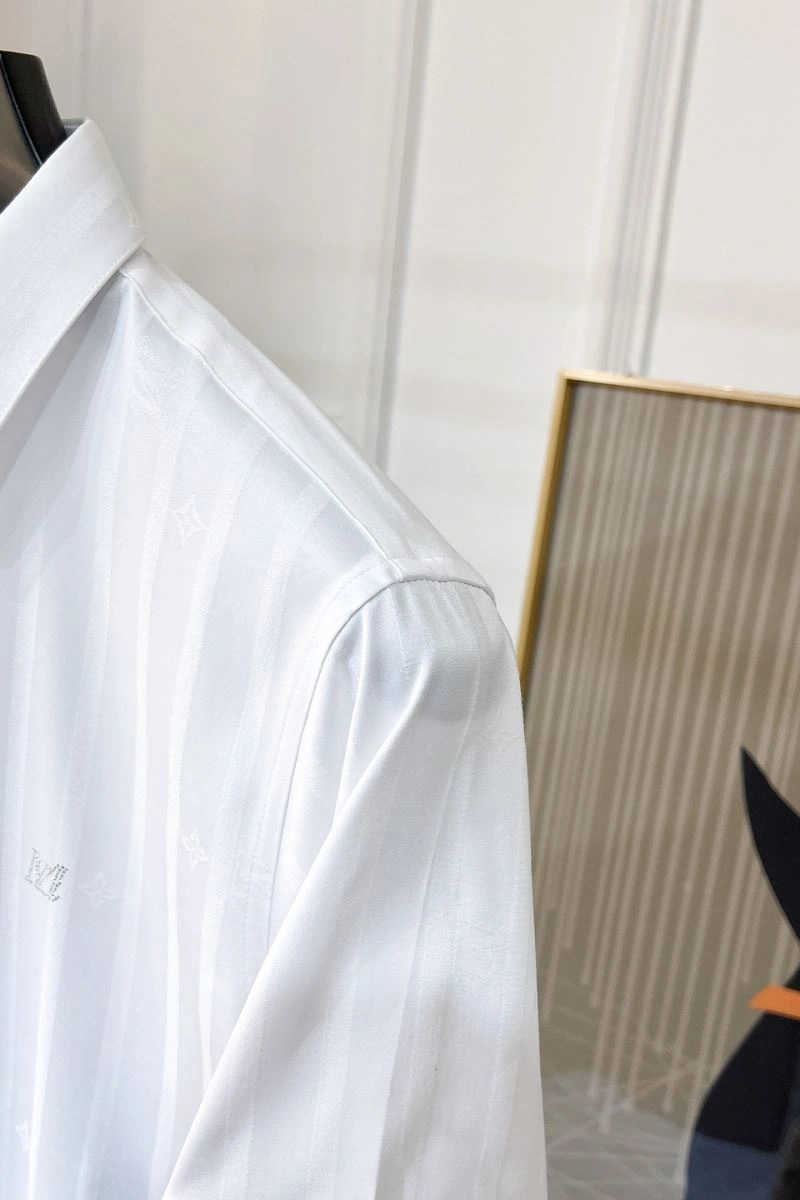 Bargain Louis Vuitton Shirts