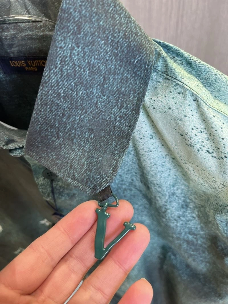 Factory-made Louis Vuitton Shirts