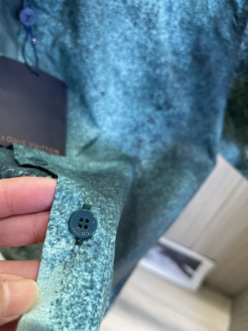 Factory-made Louis Vuitton Shirts