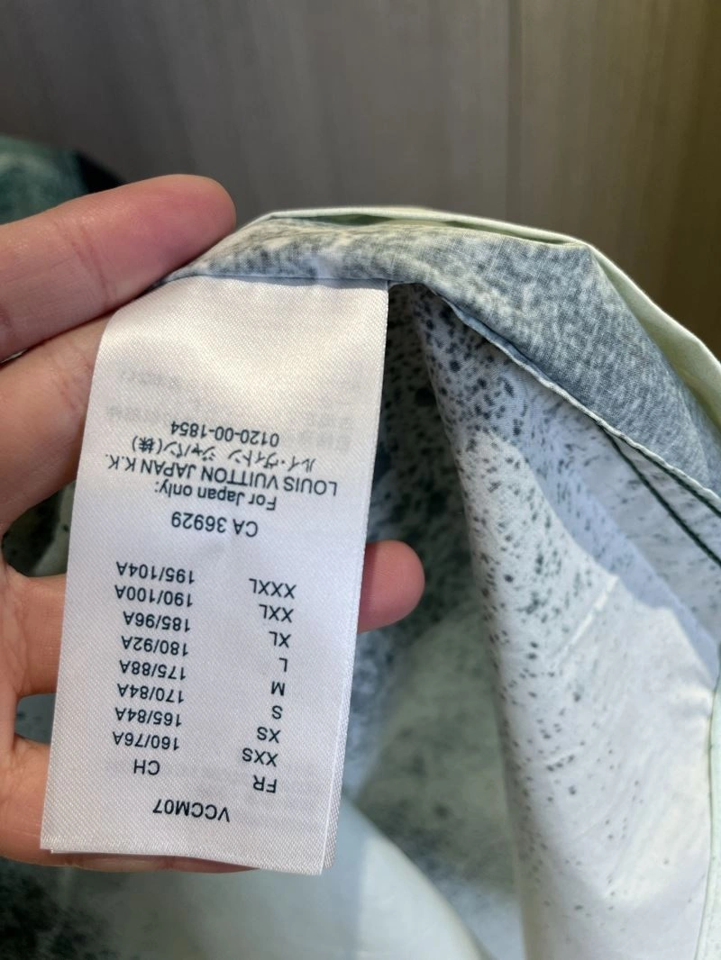 Factory-made Louis Vuitton Shirts