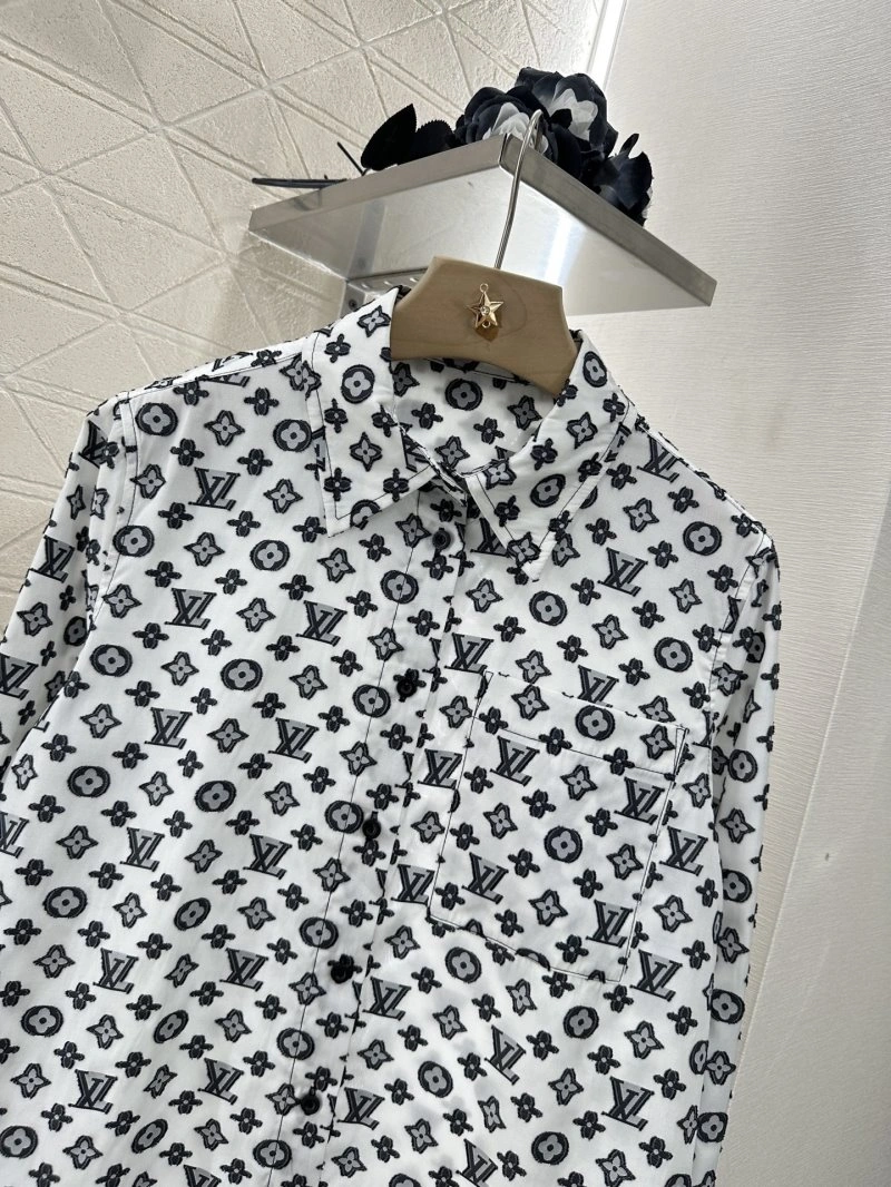 Indistinguishable Louis Vuitton Shirts