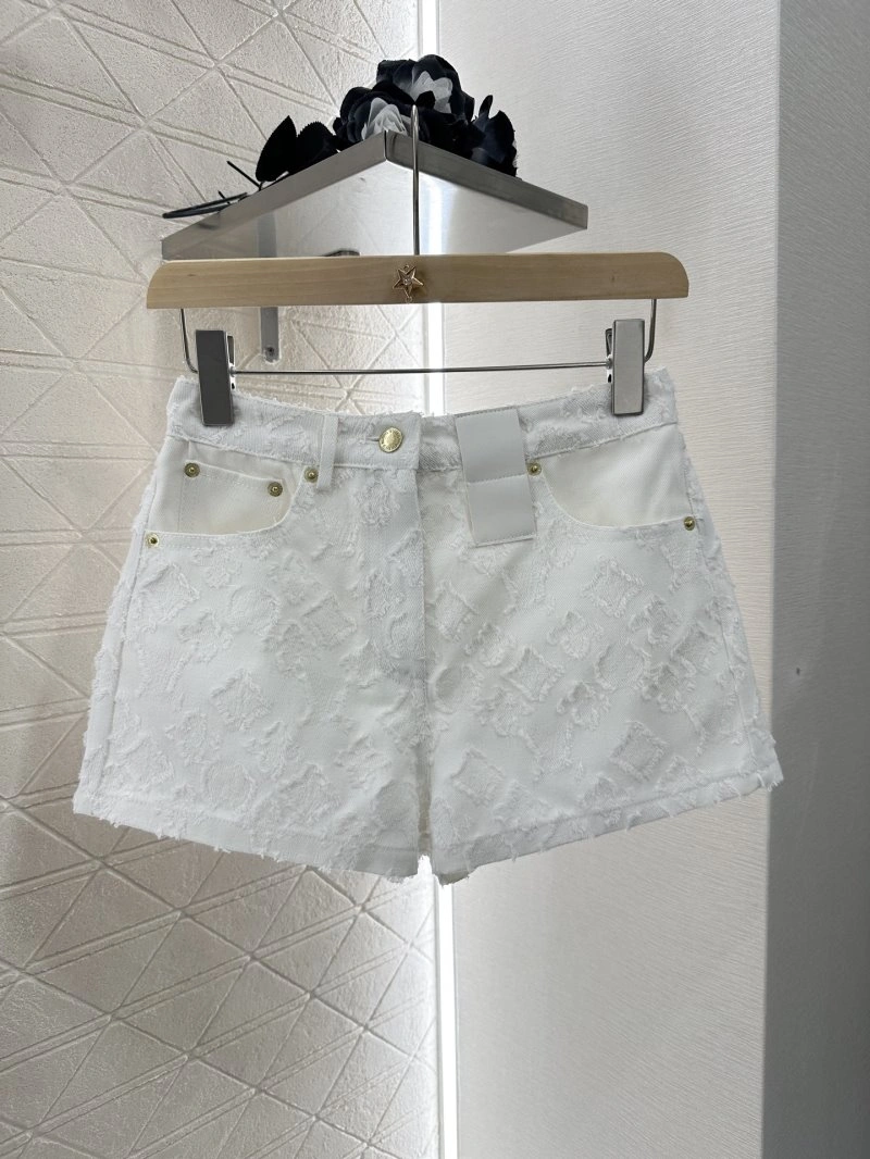 Indistinguishable Louis Vuitton Shirts