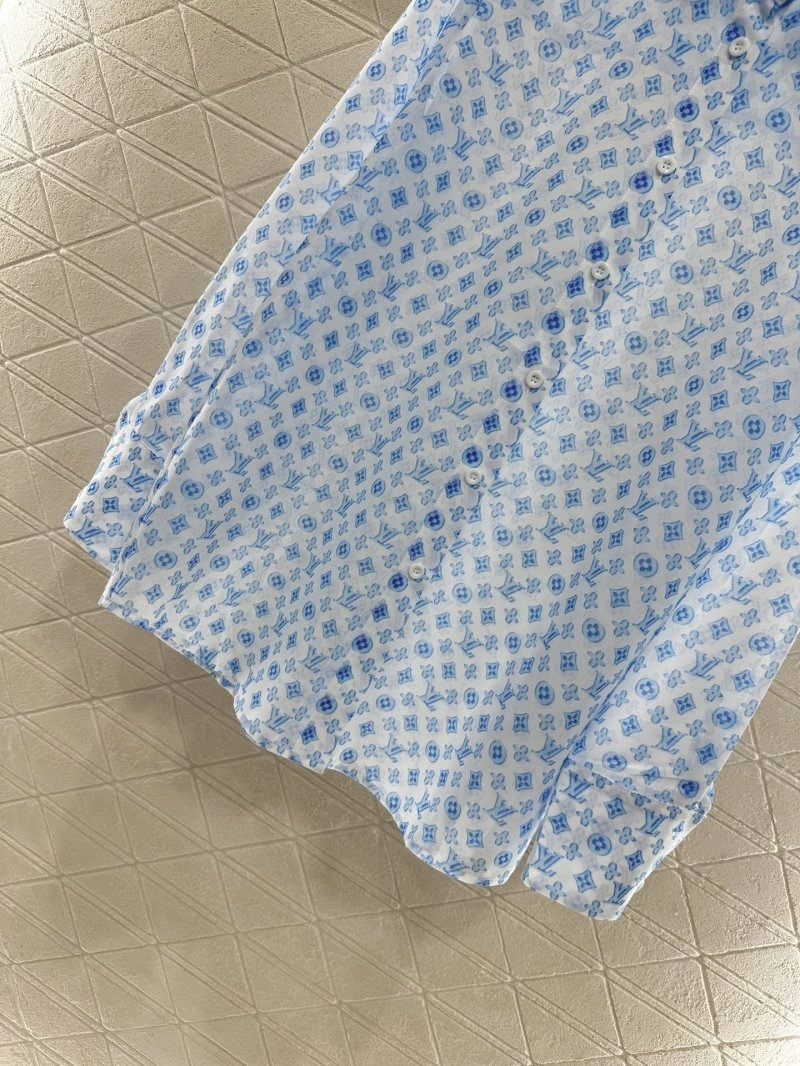 Precise copy Louis Vuitton Shirts