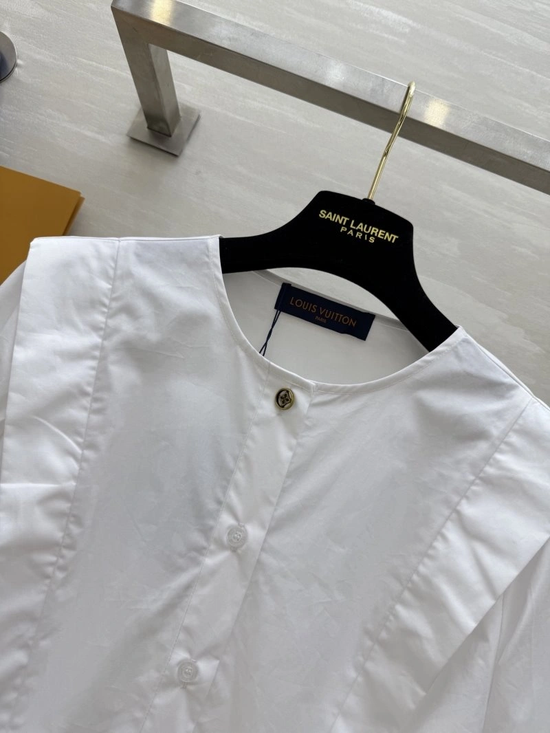 Indistinguishable Louis Vuitton Shirts