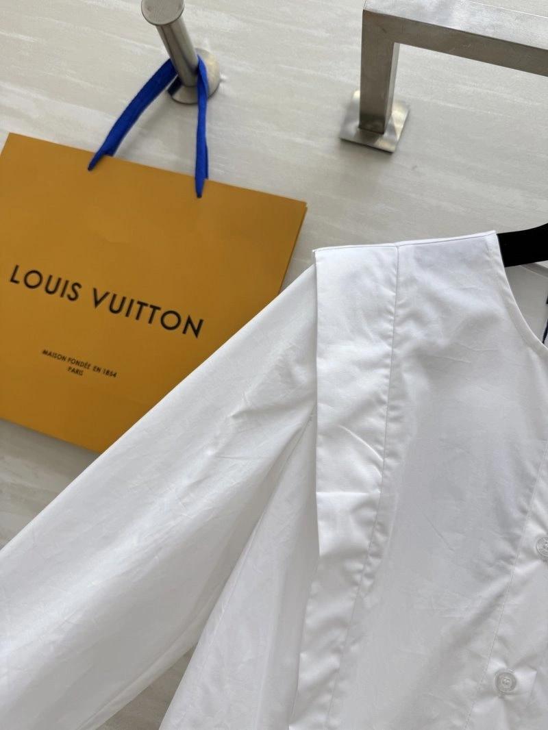 Indistinguishable Louis Vuitton Shirts