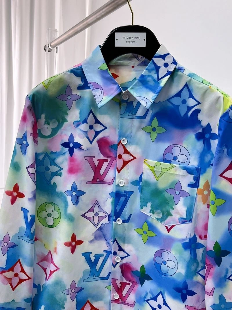 Indistinguishable Louis Vuitton Shirts