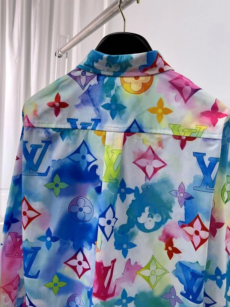 Indistinguishable Louis Vuitton Shirts