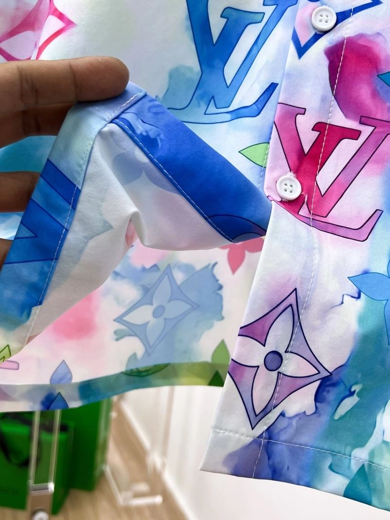 Indistinguishable Louis Vuitton Shirts
