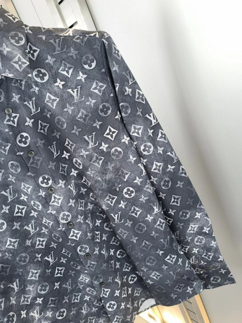 Bargain Louis Vuitton Shirts