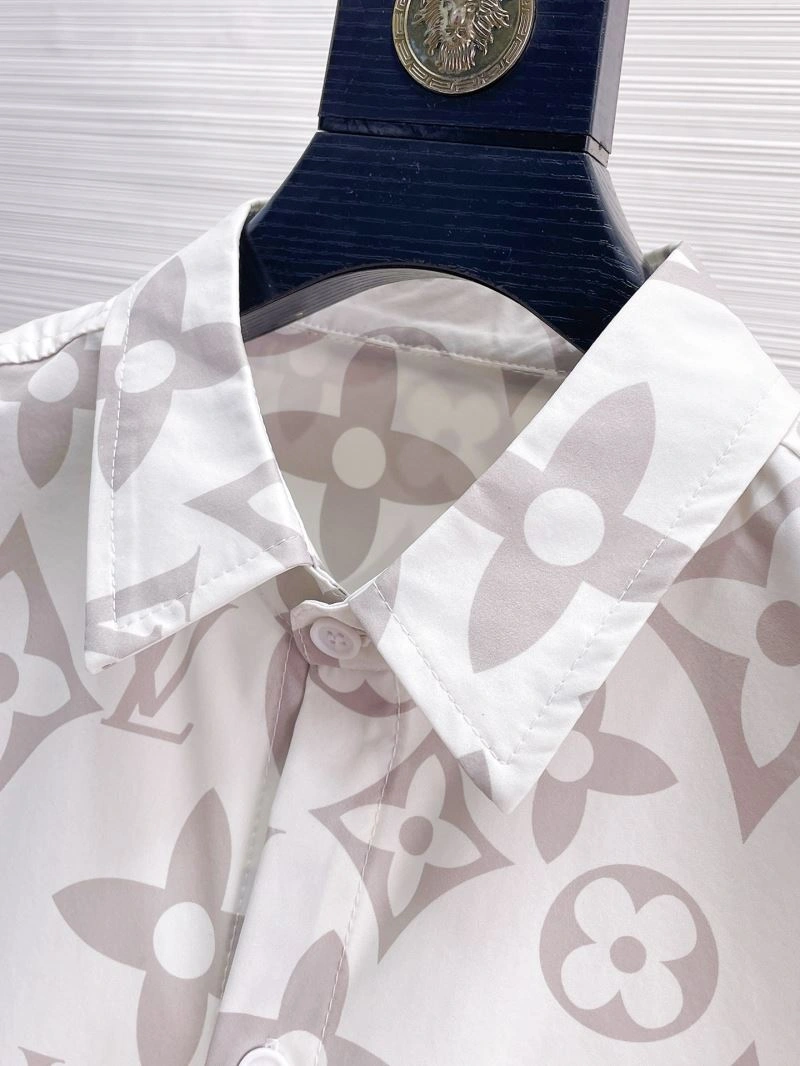 Accurate model Louis Vuitton Shirts