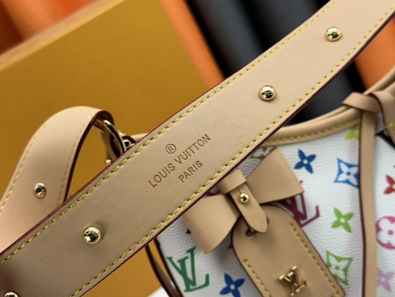 High accuracy Louis Vuitton Shopping Bags