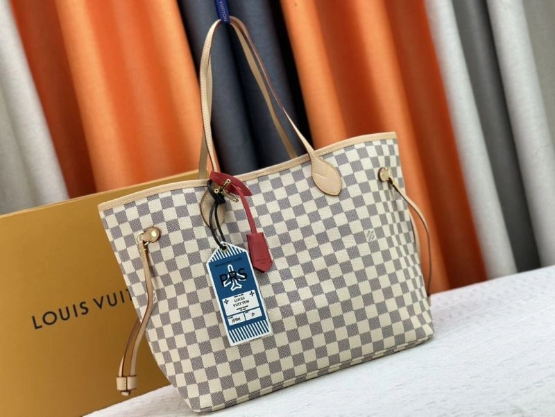 Low-cost Louis Vuitton Shopping Bags
