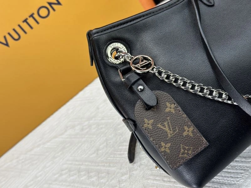 Bargain Louis Vuitton Shopping Bags