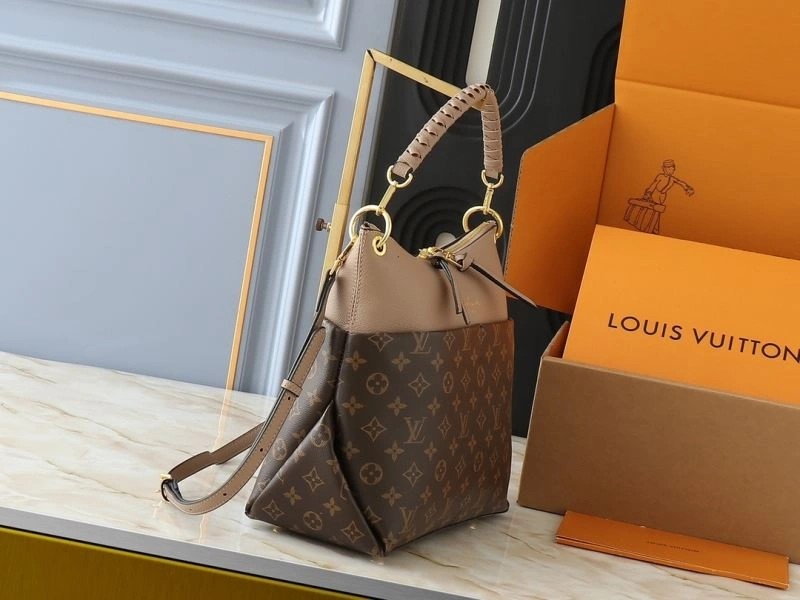 Discounted Louis Vuitton Shopping Bags