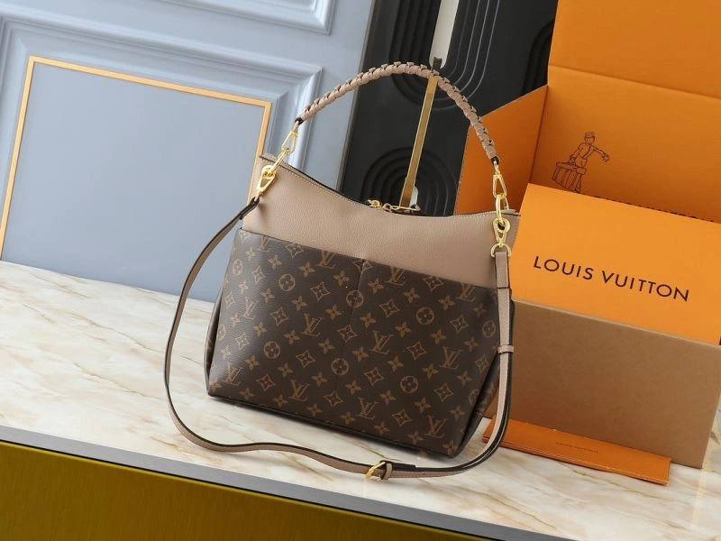 Discounted Louis Vuitton Shopping Bags