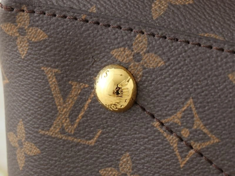 Brand-authenticated Louis Vuitton Shopping Bags