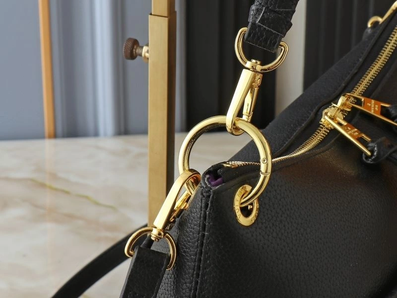 Inexpensive Louis Vuitton Shopping Bags