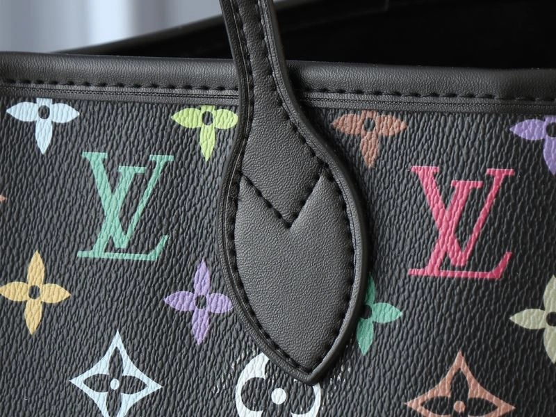 Mirror quality Louis Vuitton Shopping Bags