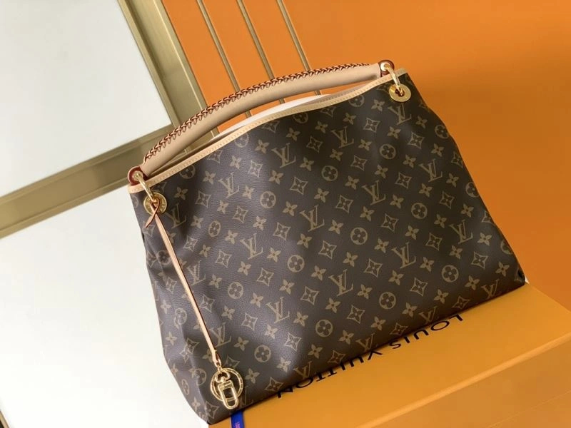 Louis Vuitton Shopping Bags