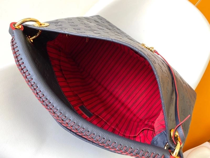 Accurate model Louis Vuitton Shopping Bags