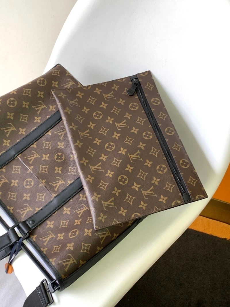 Bargain Louis Vuitton Shopping Bags
