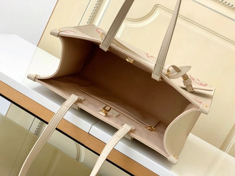 Bargain Louis Vuitton Shopping Bags