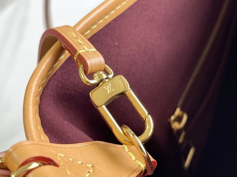 Reasonably priced Louis Vuitton Shopping Bags