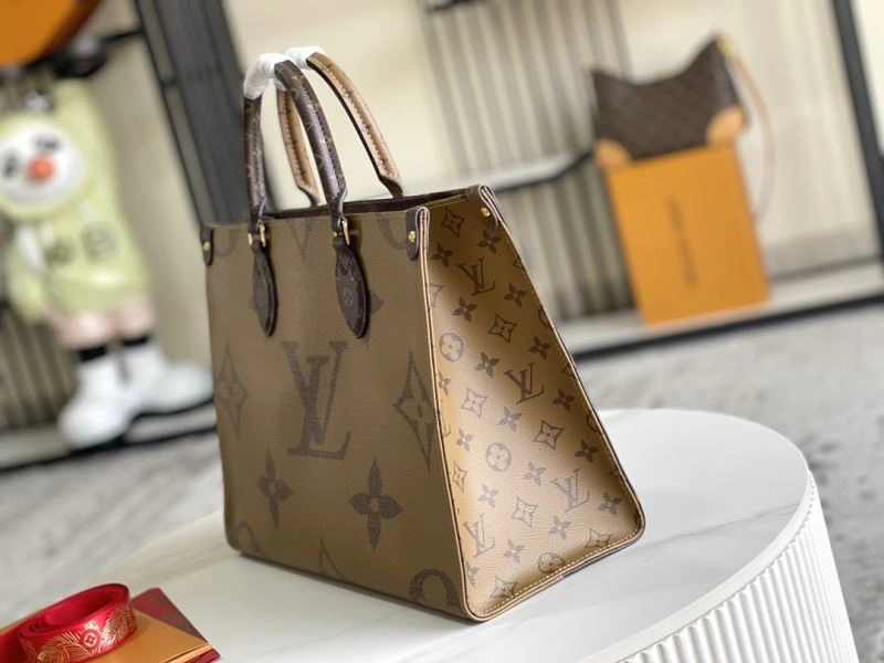 Cut-rate Louis Vuitton Shopping Bags