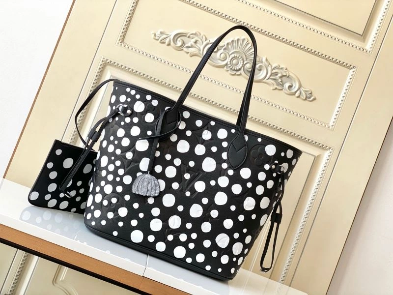 Louis Vuitton Shopping Bags