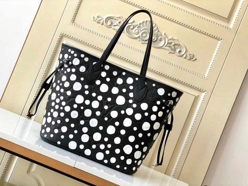 Low-cost Louis Vuitton Shopping Bags