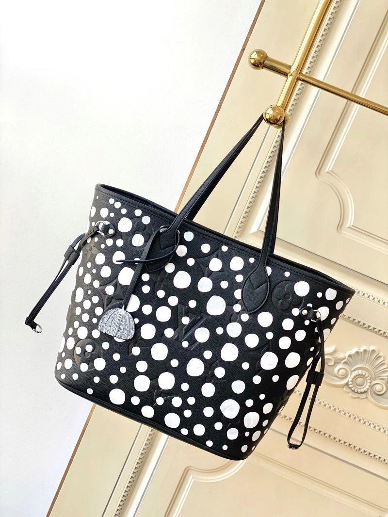 Low-cost Louis Vuitton Shopping Bags
