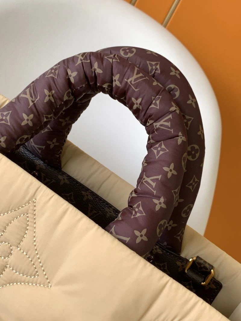 Top mirror Louis Vuitton Shopping Bags