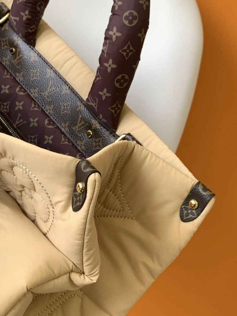 Top mirror Louis Vuitton Shopping Bags