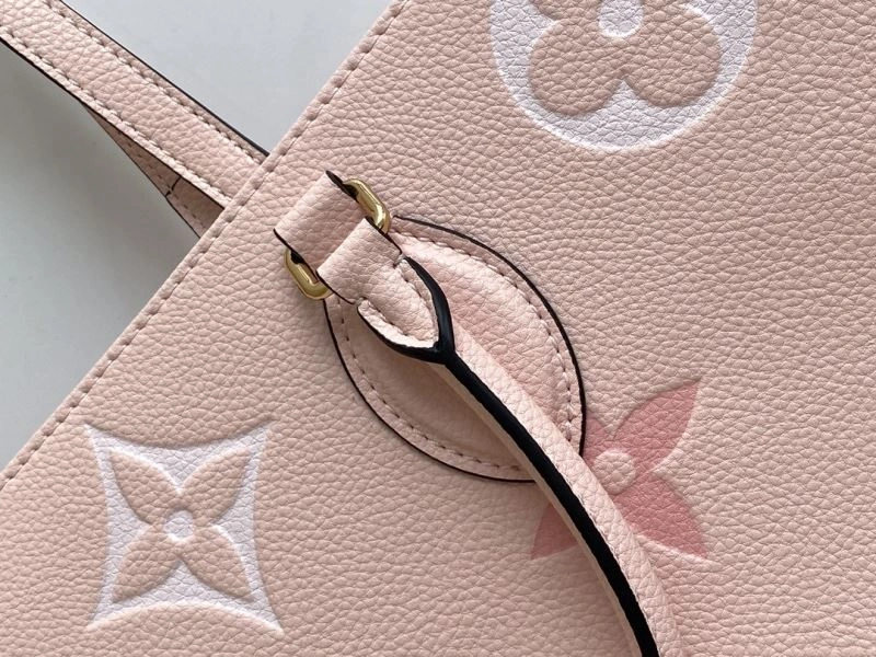 High fidelity Louis Vuitton Shopping Bags