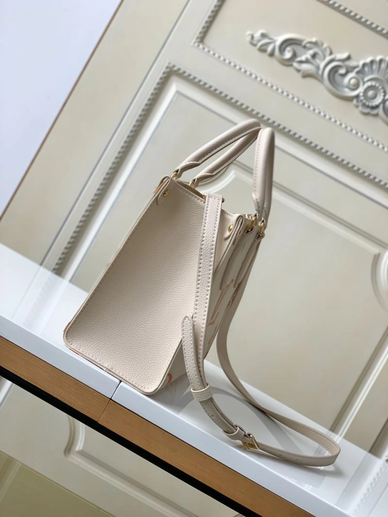 Accurate model Louis Vuitton Shopping Bags