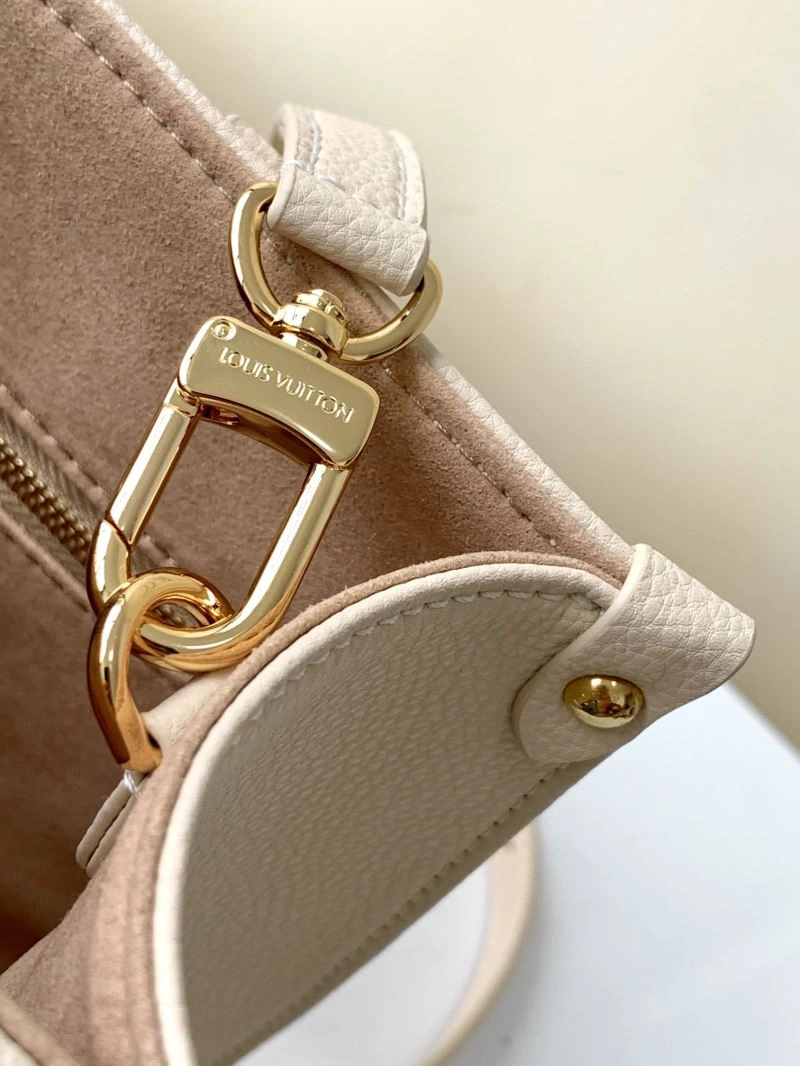 Accurate model Louis Vuitton Shopping Bags