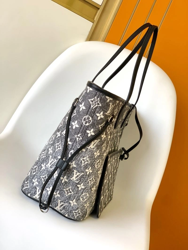 Factory-made Louis Vuitton Shopping Bags