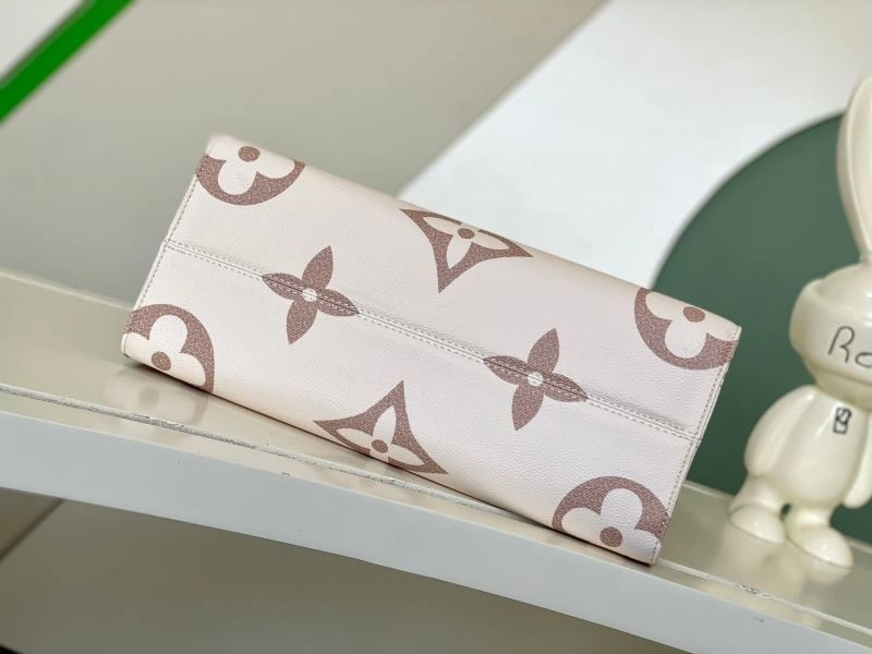 High fidelity Louis Vuitton Shopping Bags