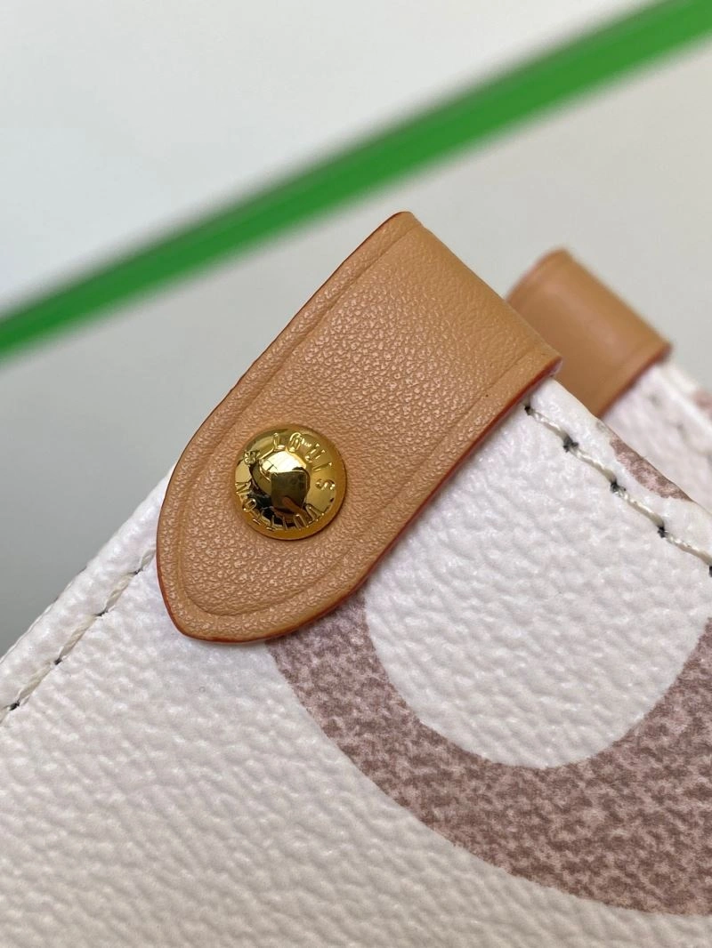 High fidelity Louis Vuitton Shopping Bags